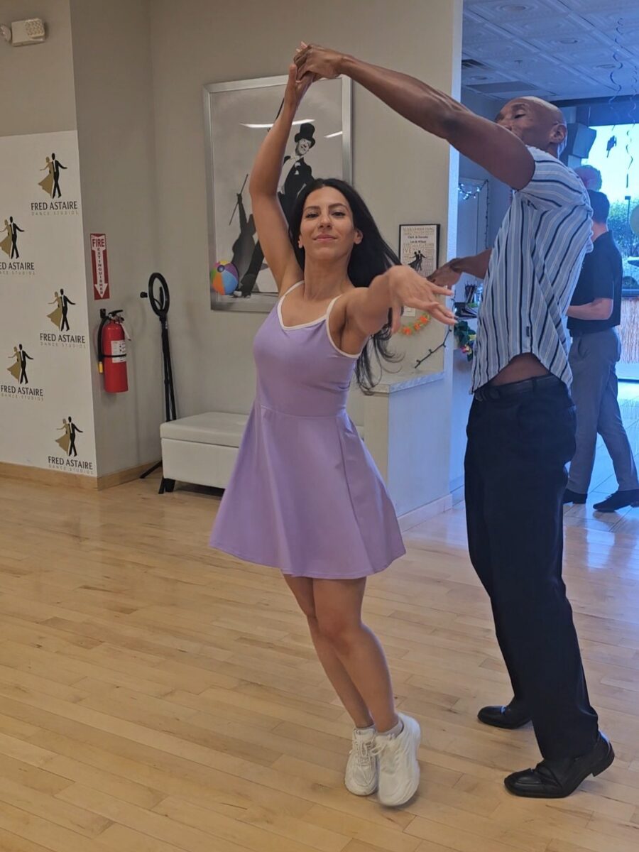 Start Dancing! - Gilbert