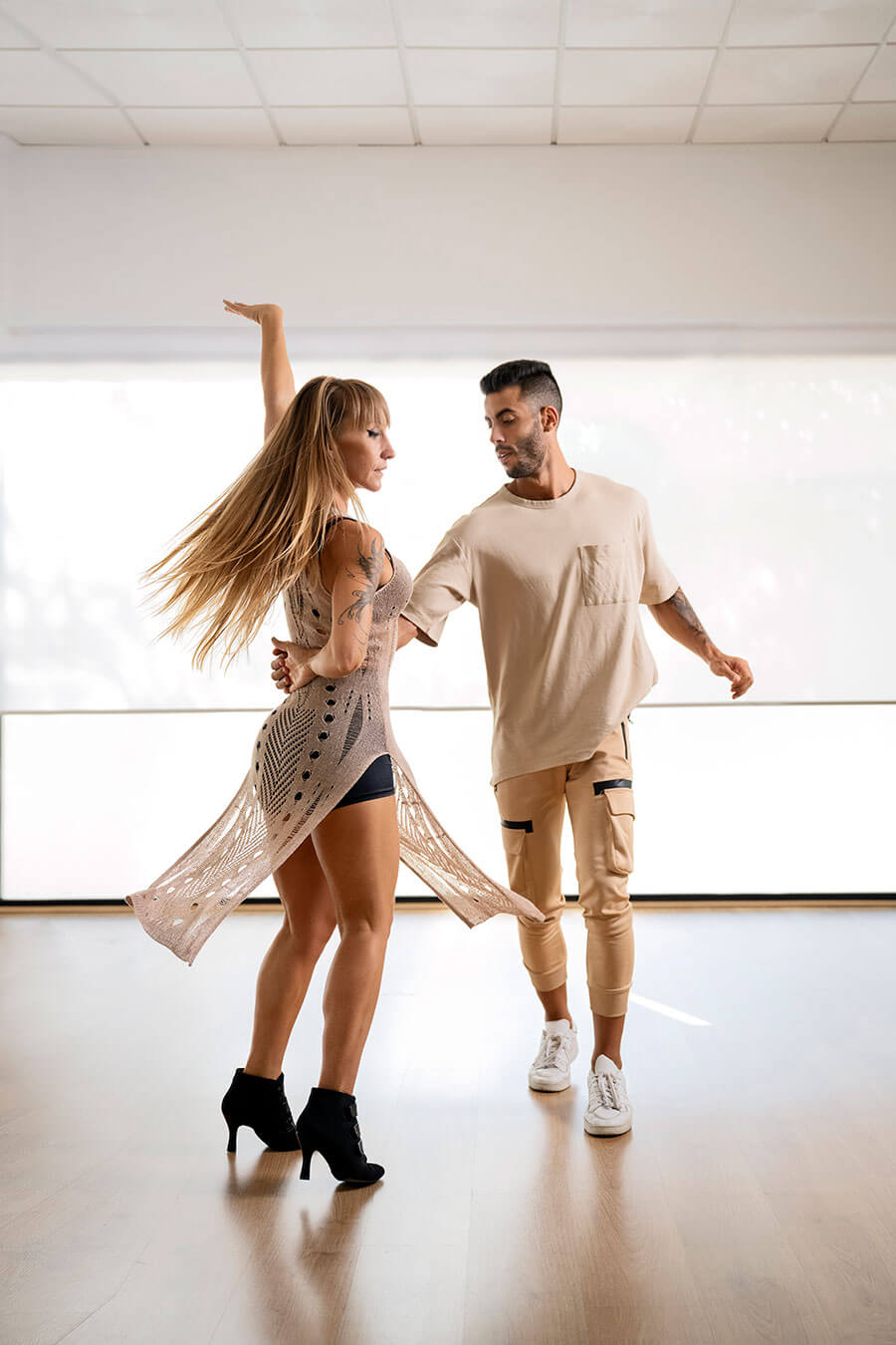 Foxtrot Dance Lessons - Fred Astaire Dance Studios - Warren NJ